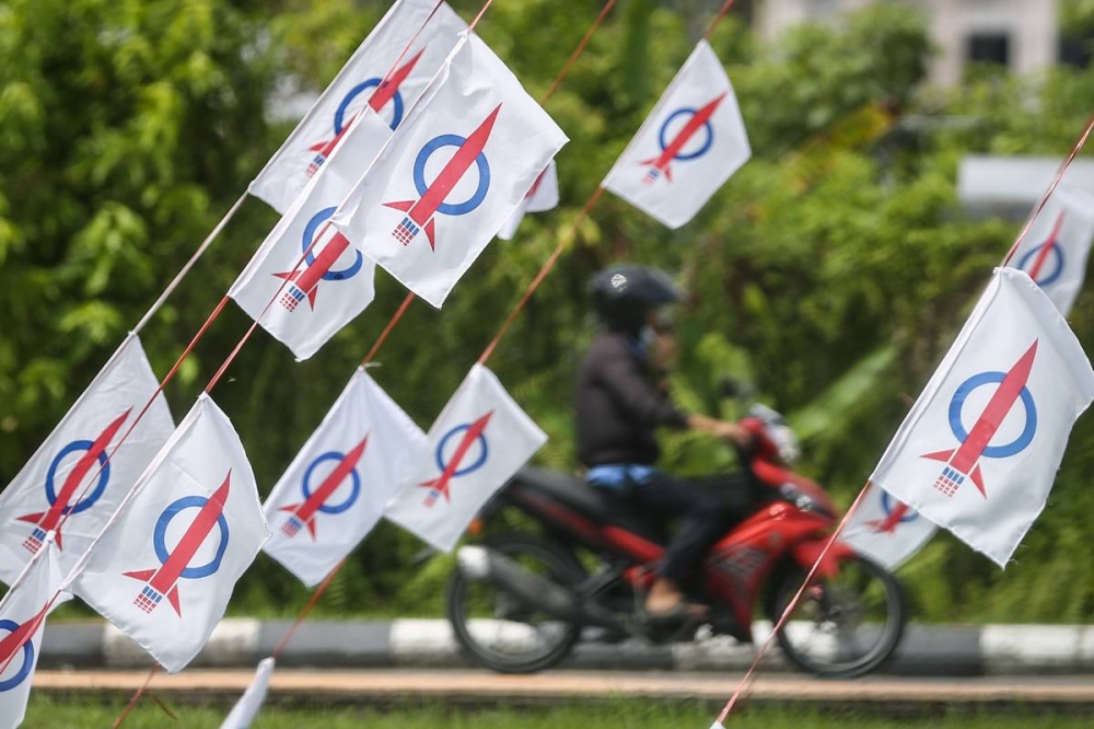 Mulanya rindu Najib sebulan kemudian bubar DUN dan PRN Johor – DAP ...