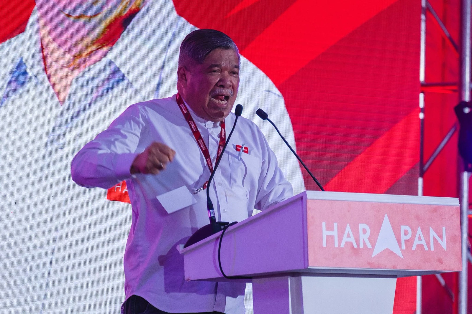 “Kami berlawak, bergurau tapi di Johor kena berlawan, apa boleh buat ...